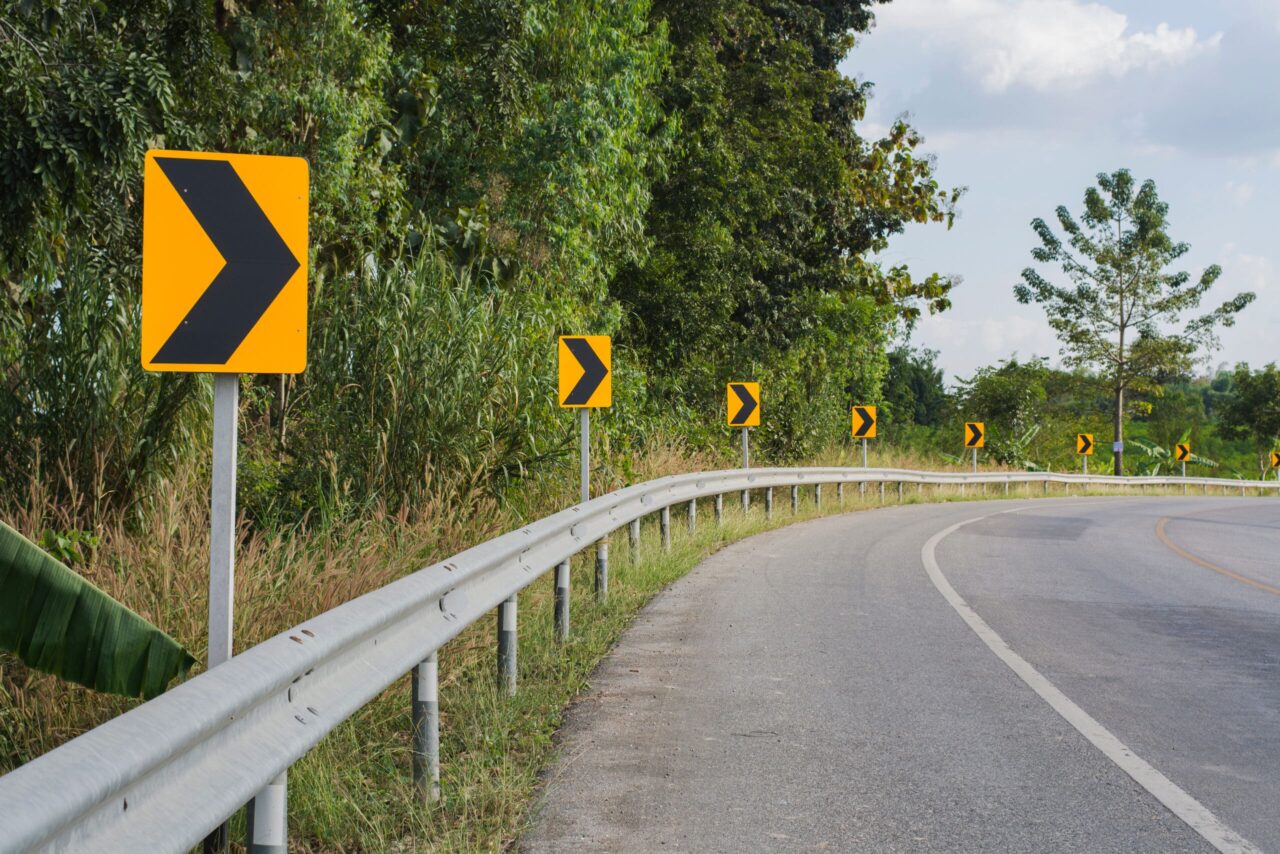 Systems for Traffic Beacons and Signs | Solar LED Beacons | Carmanah